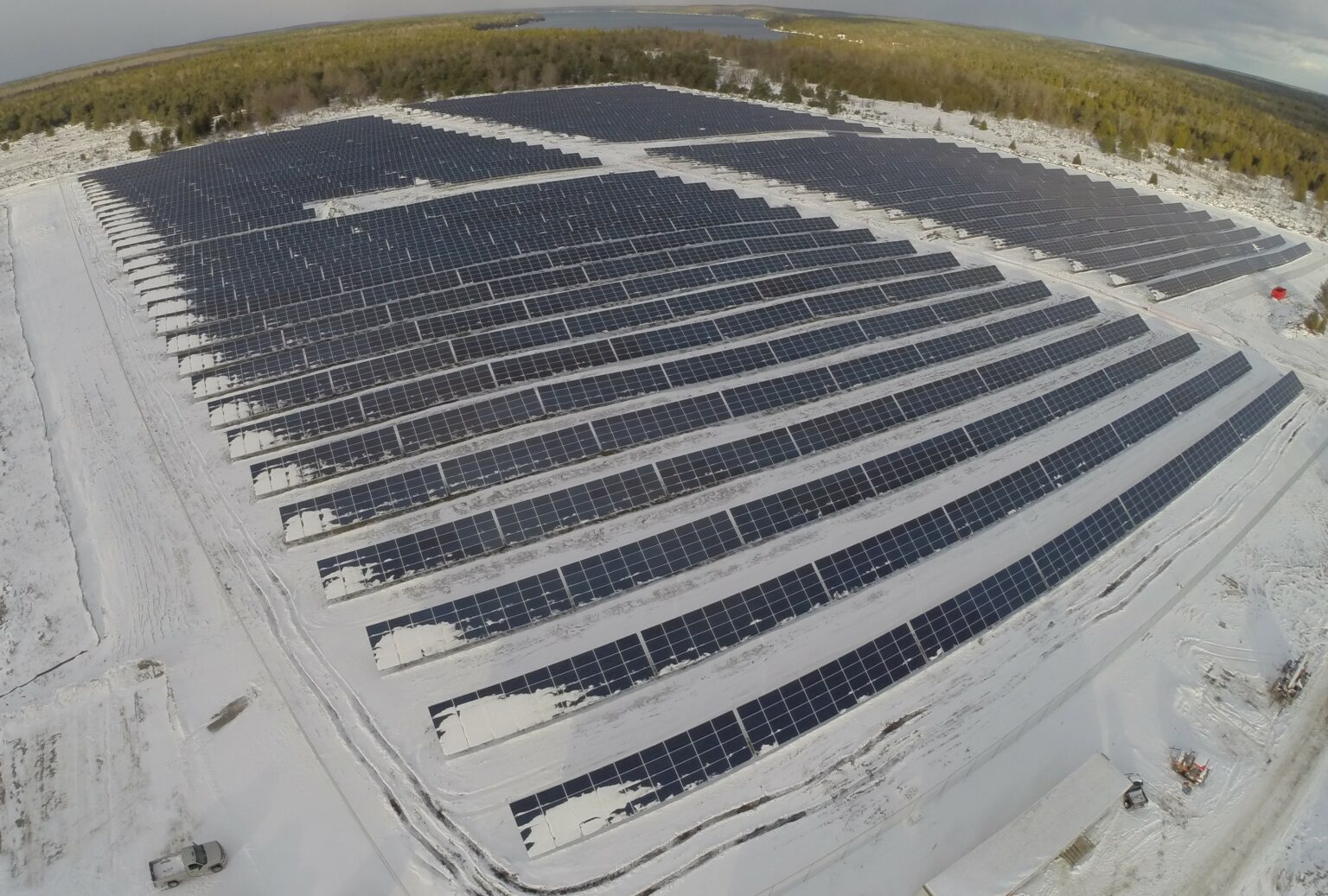 Solar Farm Balsam Lake - GOLDBECK SOLAR North America